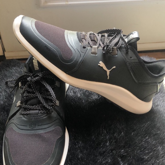 Puma | Shoes | Mens Puma Golf Shoes In Black With White Trim Around ...